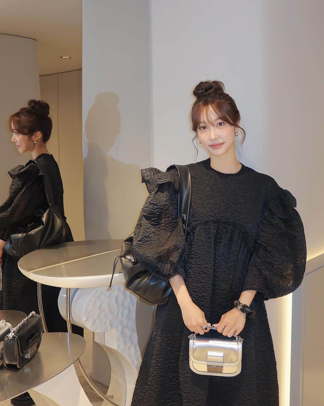 COCO さんのインスタグラム写真 - (COCO Instagram)「#광고 드디어! 찰스앤키스 첫 번째 한국 플래그십 스토어가 ...