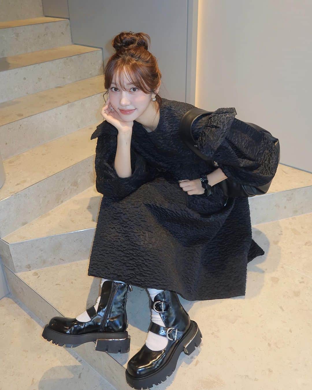 COCO さんのインスタグラム写真 - (COCO Instagram)「#광고 드디어! 찰스앤키스 첫 번째 한국 플래그십 스토어가 ...