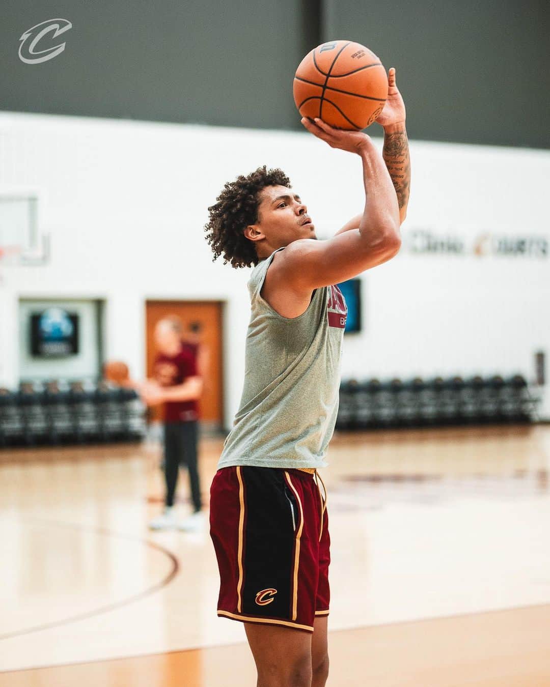 キャブスさんのインスタグラム写真 - (キャブスInstagram)「Spending Friday Jr. in the lab. #LetEmKnow」9月8日 5時29分 - cavs