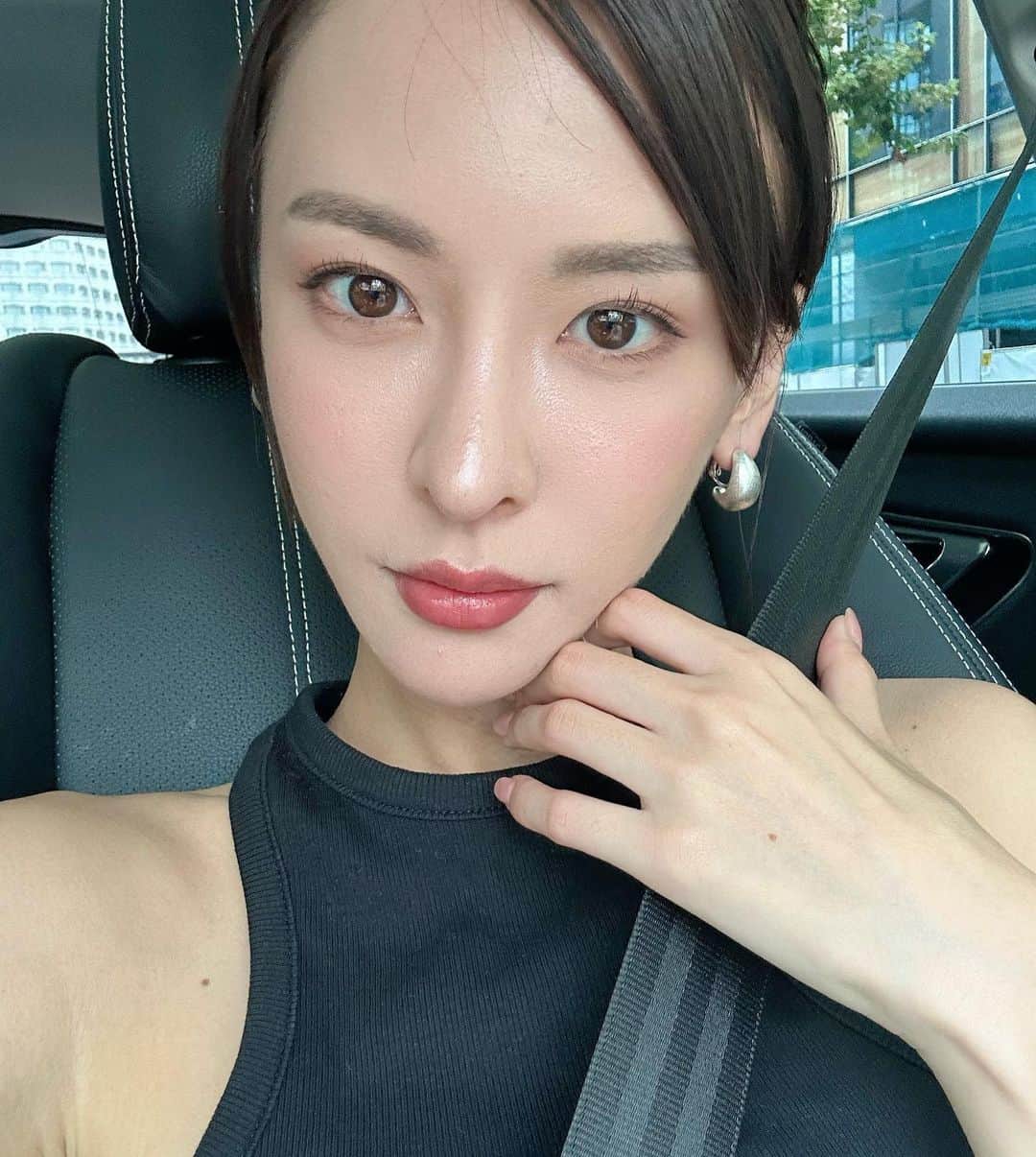 奈月セナさんのインスタグラム写真 - (奈月セナInstagram)「台風🌀が近付いてるみたいで。 皆さんお気をつけて🥹 10/25に発売さ ...