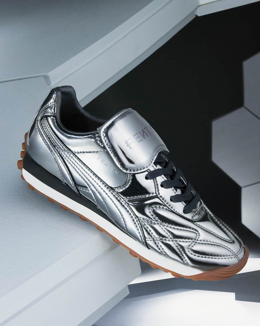 HYPEBEASTさんのインスタグラム写真 - (HYPEBEASTInstagram)「FENTY x PUMA is officially ...