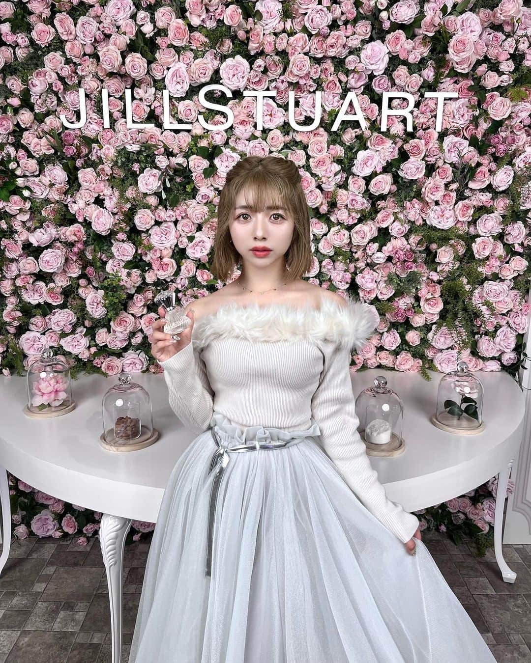 エリンコさんのインスタグラム写真 - (エリンコInstagram)「💐 . 𝐏𝐇𝐎𝐓𝐎 𝐒𝐓𝐔𝐃𝐈𝐎 𝐛𝐲 𝐉𝐈𝐋𝐋 𝐒𝐓𝐔𝐀𝐑𝐓 𝐁𝐞𝐚𝐮𝐭𝐲 . 明日から始まるイベント PHOTO ...