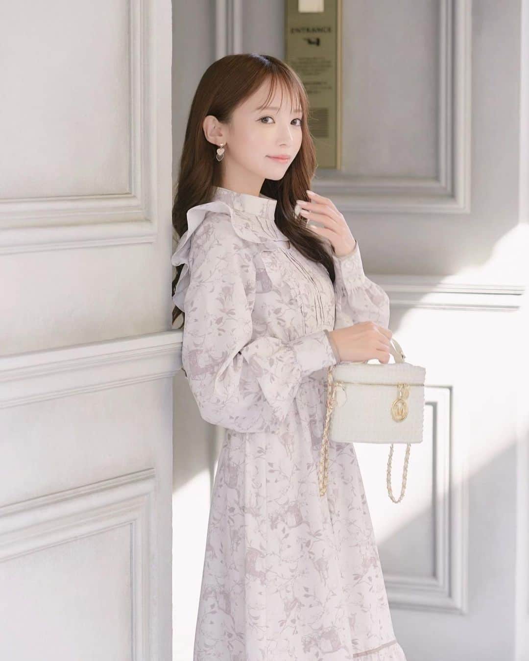 八鍬里美さんのインスタグラム写真 - (八鍬里美Instagram)「michell Macaron Autumn/Winter 2023🍂⛄️ 新作リクエスト始まりました.｡o♡ 気になる ...