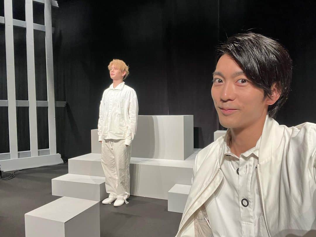 南圭介さんのインスタグラム写真 南圭介instagram「朗読劇「極楽牢屋敷」 キュウレンジャー公演、無事終了しました！ たくさんの応援ありがとうございます！ 本編andアフタートーク 