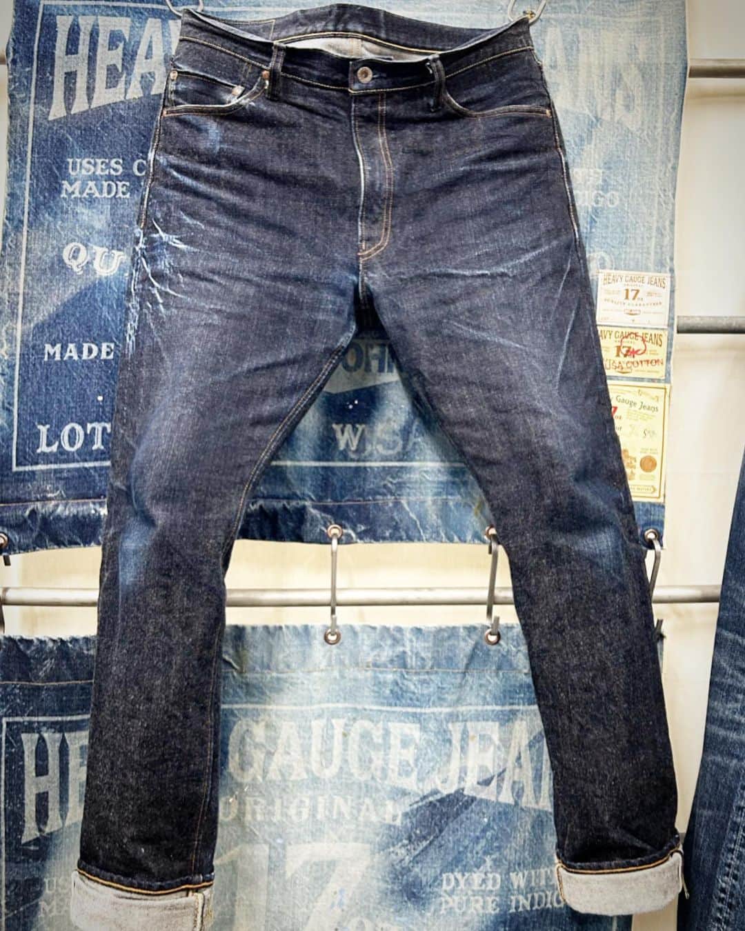 BIG JOHNさんのインスタグラム写真 - (BIG JOHNInstagram)「17oz HEAVY GAUGE SLIM JEANS 【M1801】- 001 1st wash 89日 ...