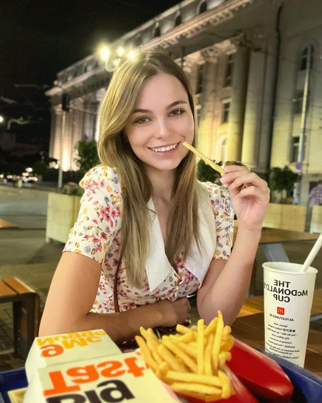 オクティブリア・マクシモーバさんのインスタグラム - (オクティブリア・マクシモーバ@oktyabrina_maximova)