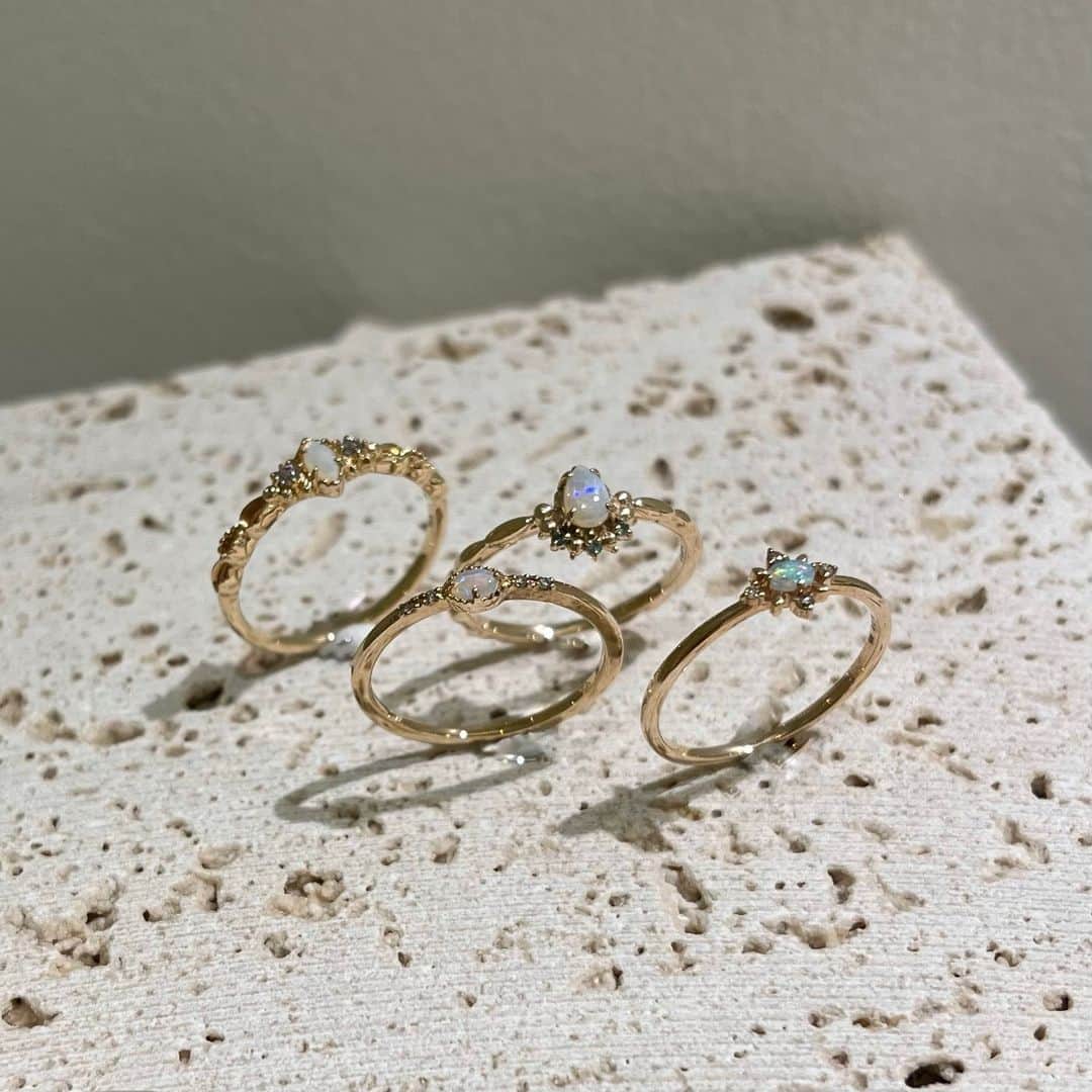 nojess_officialさんのインスタグラム写真 - (nojess_officialInstagram)「【staff coordinate】 思わず中を覗き込みたくなる、いくつもの色 ...