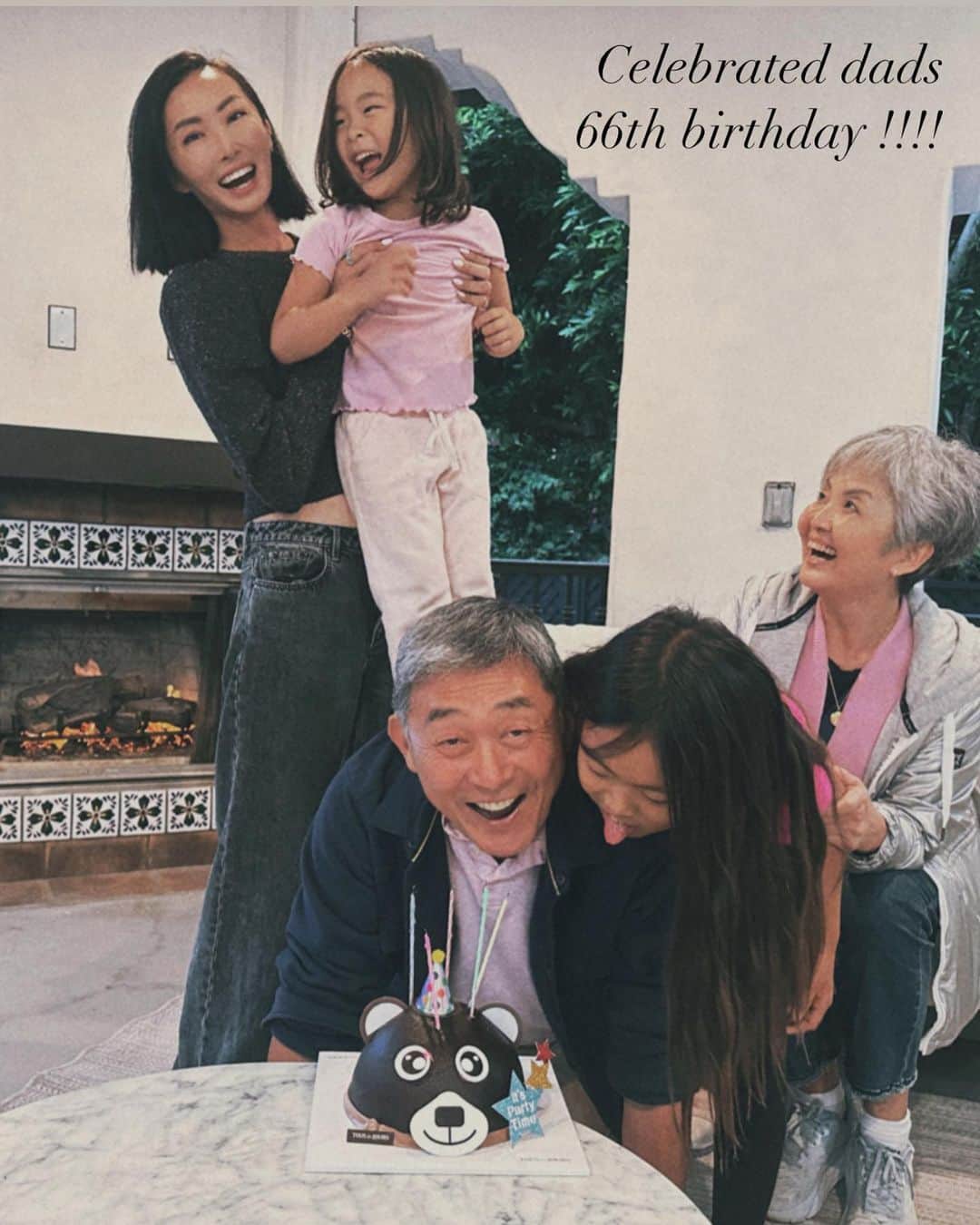 クリッセル・リムさんのインスタグラム写真 - (クリッセル・リムInstagram)「CAMERA ROLL THIS WEEK: 1. Protein shake with a bit of ...