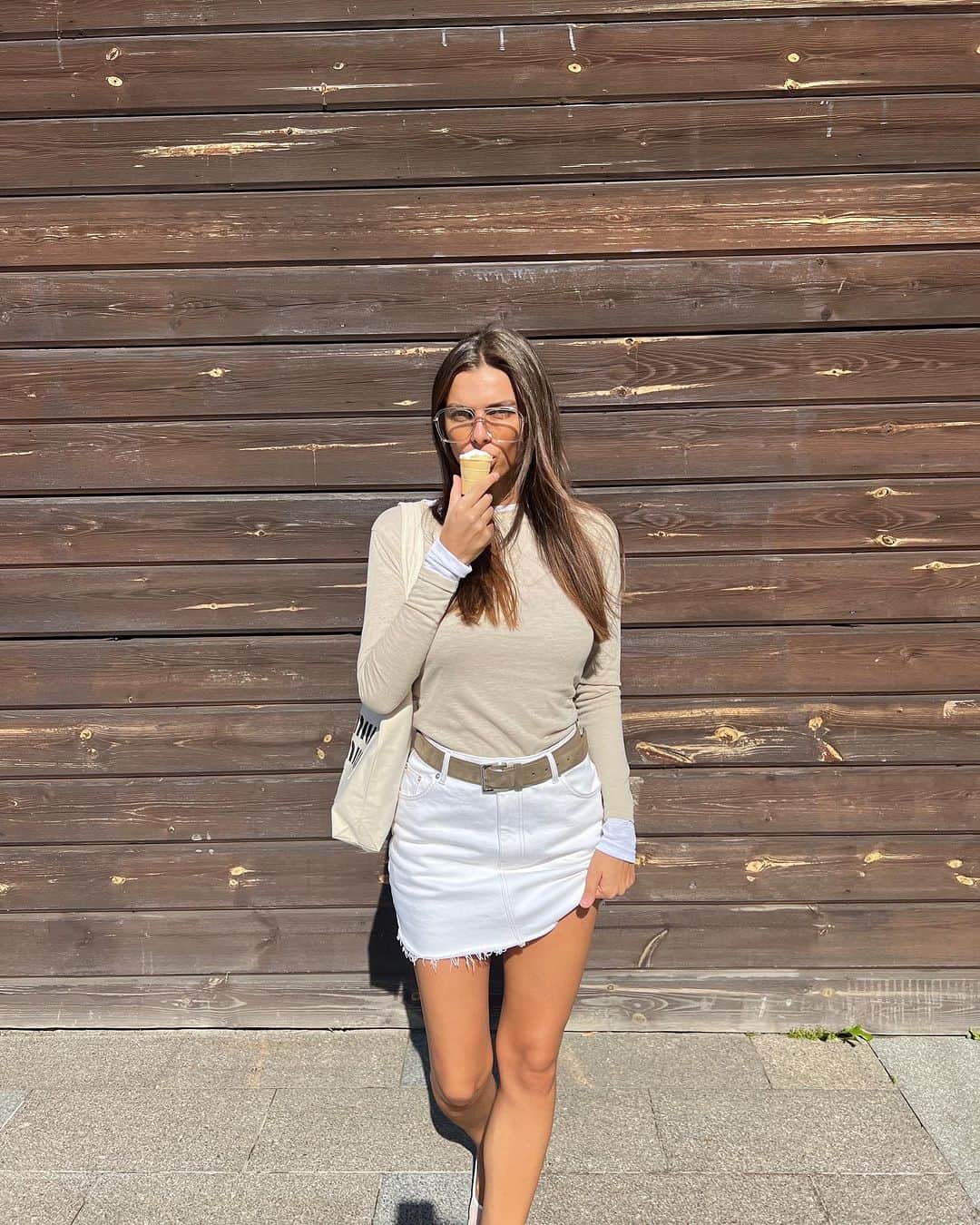 MAVRIN modelsさんのインスタグラム写真 - (MAVRIN modelsInstagram)「Summer ends 🍦」8月22 ...