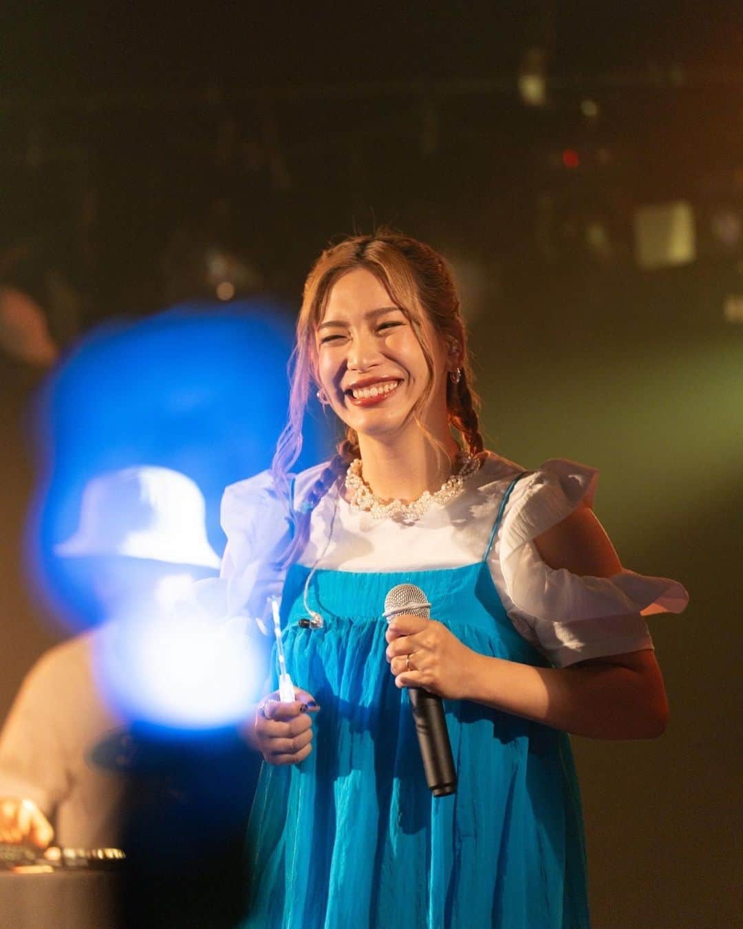 acaneさんのインスタグラム写真 - (acaneInstagram)「・ ステージから一人一人の目を見て 歌うことがめっちゃ好き ...