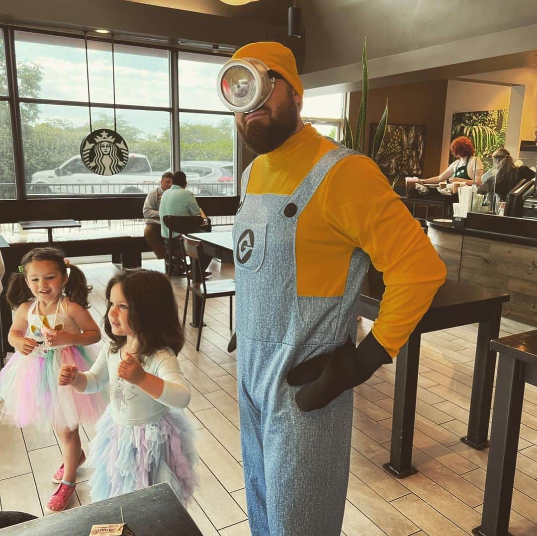 ヒラリー・スコットさんのインスタグラム写真 - (ヒラリー・スコットInstagram)「Happy Birthday to my ...