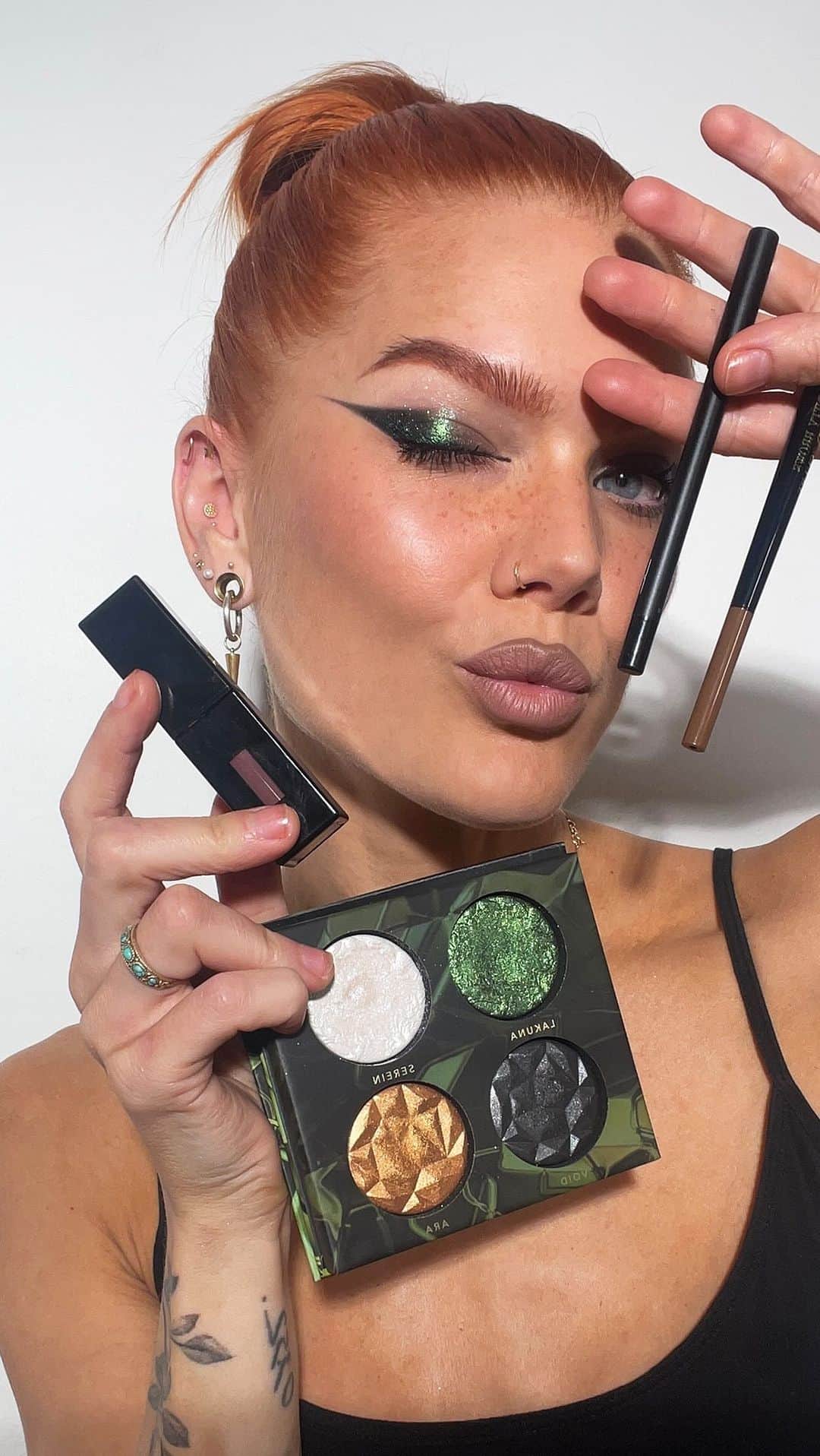 Linda Hallbergさんのインスタグラム動画 - (Linda HallbergInstagram)「Reklam för ...