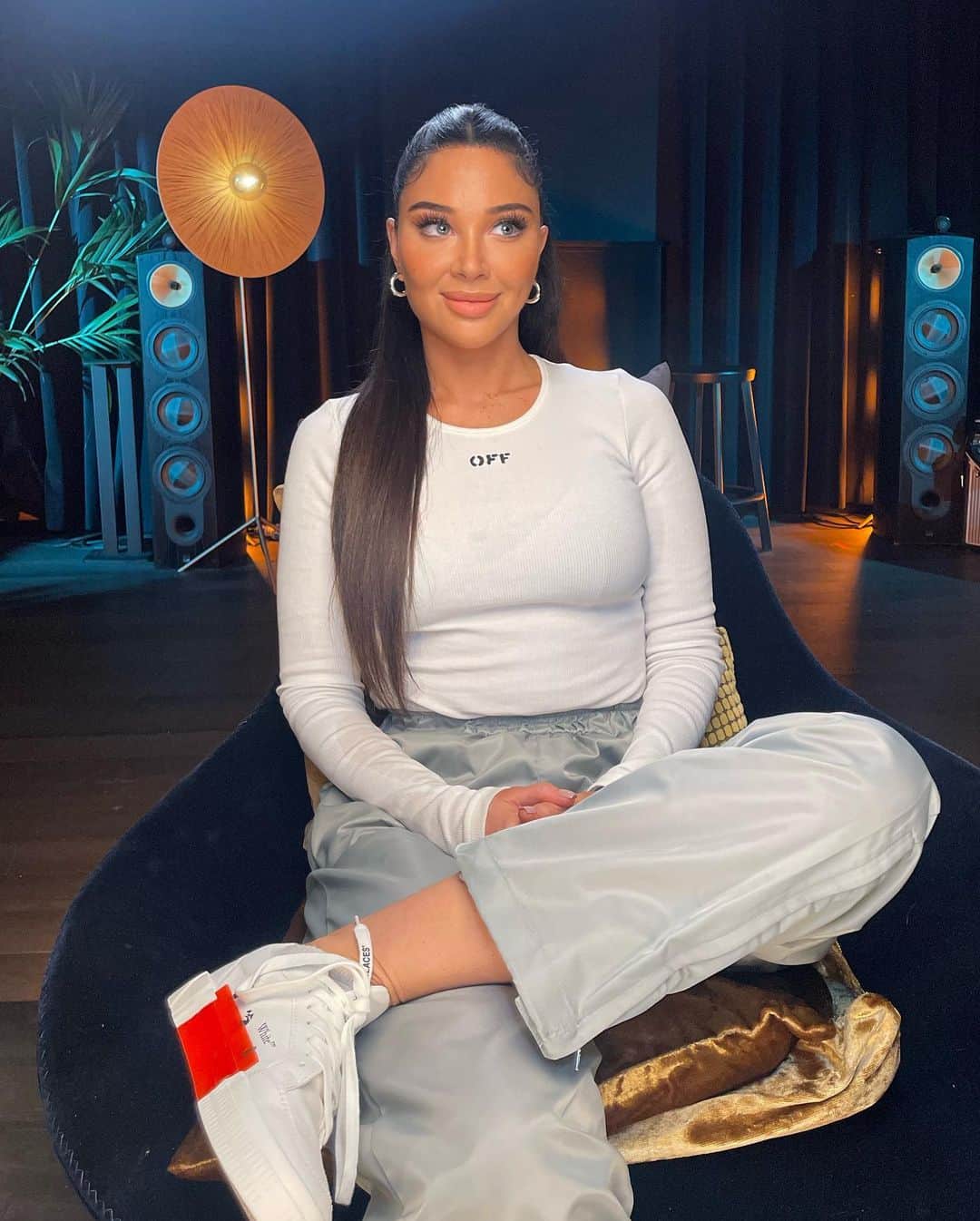 Tulisaさんのインスタグラム写真 - (TulisaInstagram)「TIMELESS OUT NOW ⭐️」8月24日 14時18分 ...