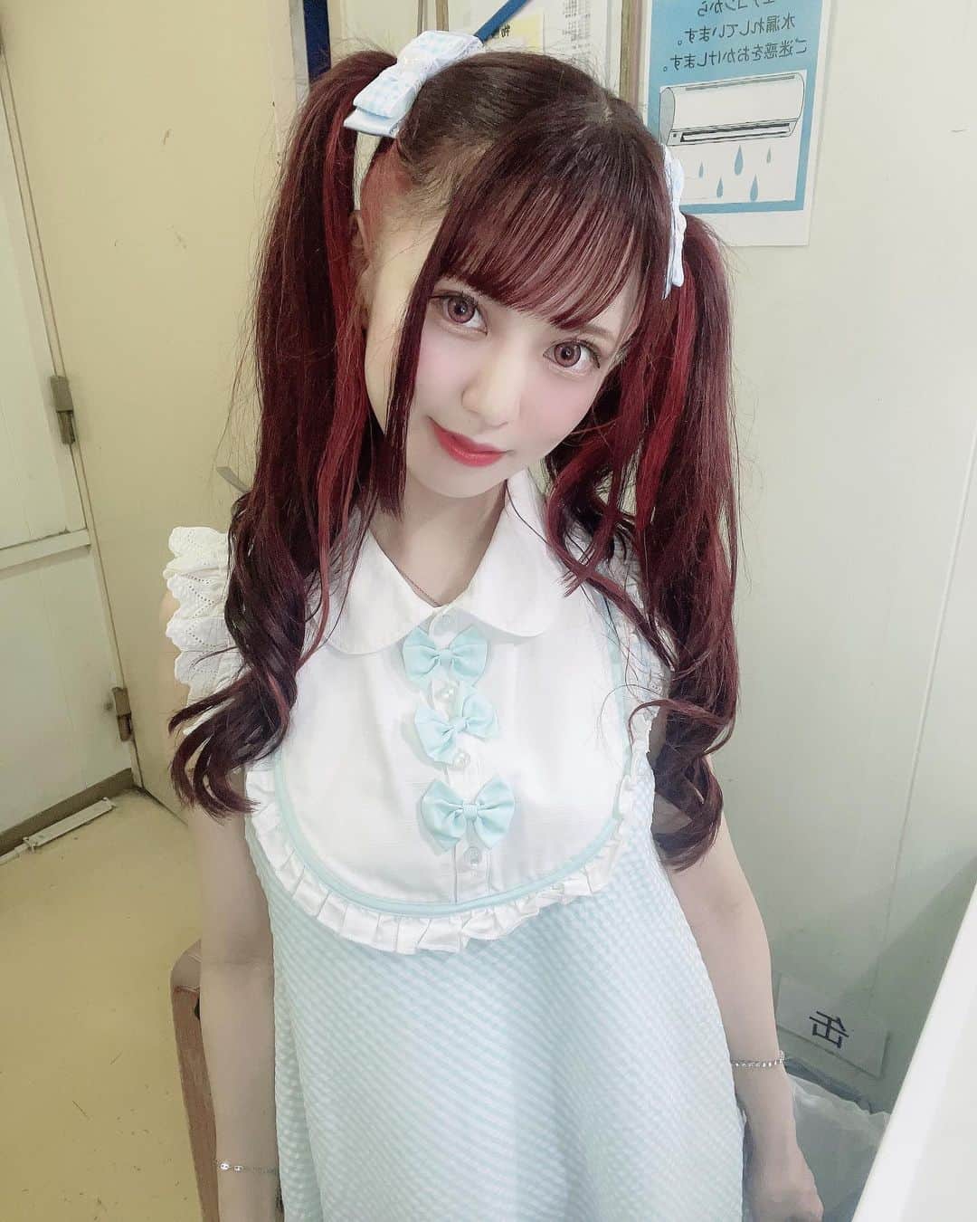 絵仁さんのインスタグラム写真 - (絵仁Instagram)「🎀絵仁生誕主催2023🎀 Melody Rabbit🐇初台DOORS めちゃくちゃ楽しくて1日中幸せでした… たくさんお祝いして ...