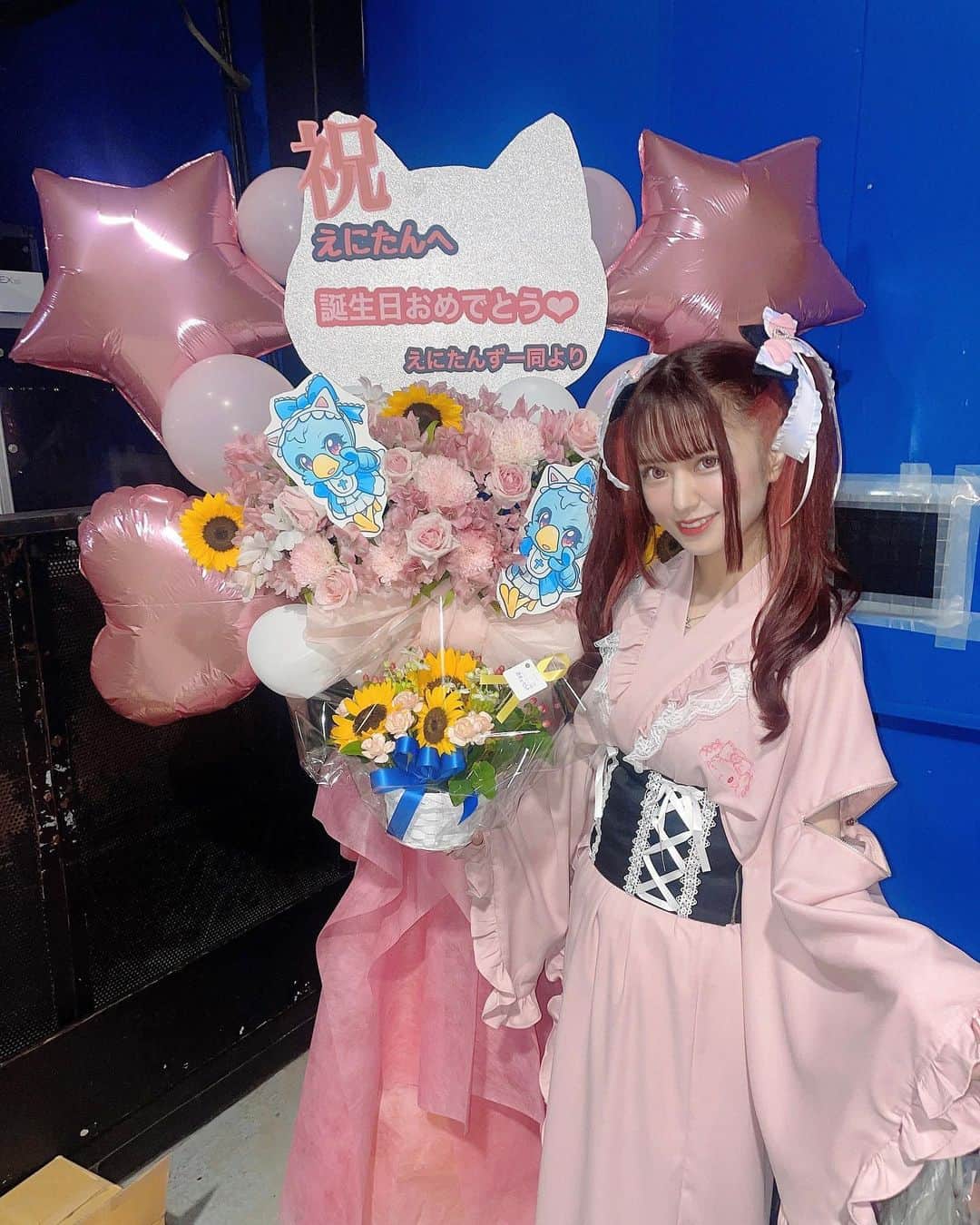 絵仁さんのインスタグラム写真 - (絵仁Instagram)「🎀絵仁生誕主催2023🎀 Melody Rabbit🐇初台DOORS めちゃくちゃ楽しくて1日中幸せでした… たくさんお祝いして ...