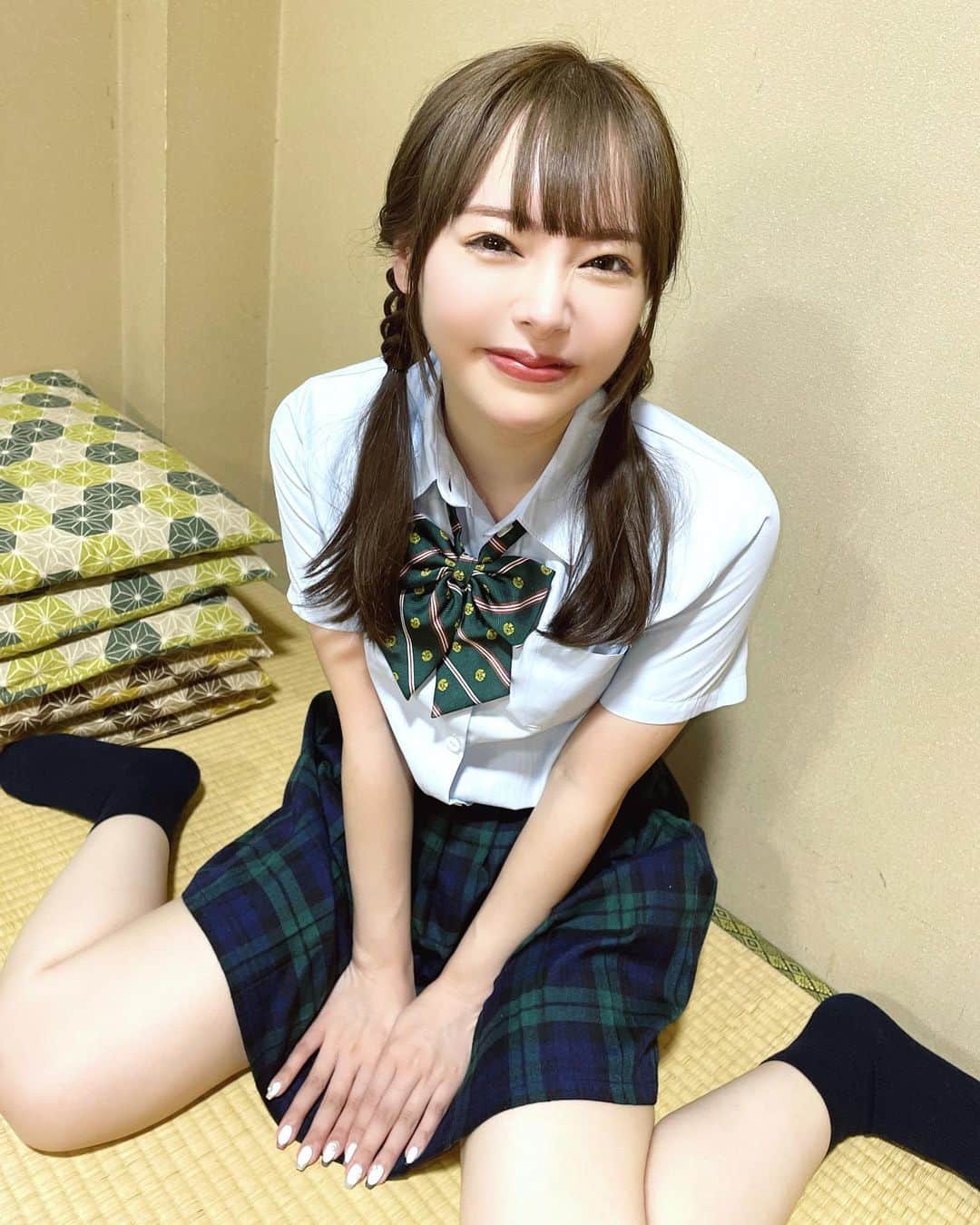 小倉由菜さんのインスタグラム写真 小倉由菜instagram 「わたし大丈夫そうですか…？ 6年目av女優 本日の現場 久しぶりの