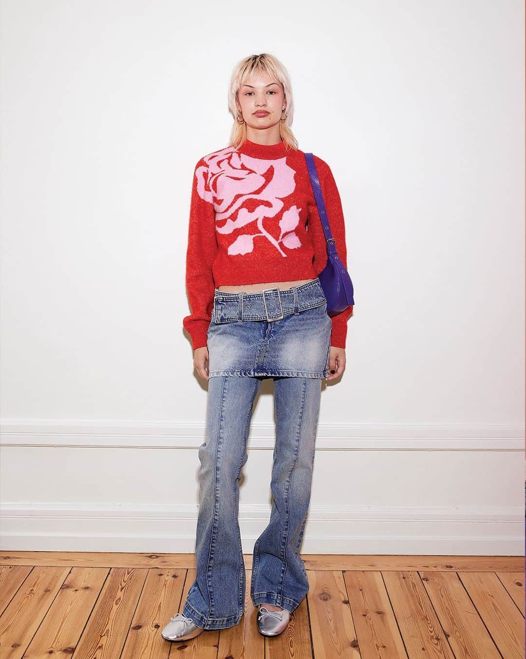 モンキさんのインスタグラム写真 - (モンキInstagram)「Sweater-and-jeans fits are finally ...