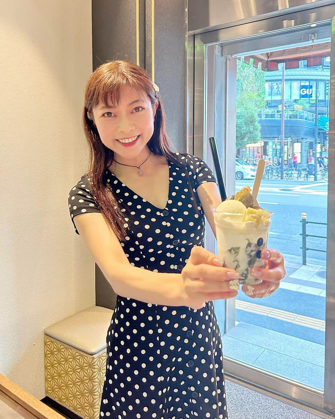 DJ MIYAさんのインスタグラム写真 - (DJ MIYAInstagram)「やっほ♡こないだ東京に帰る前に大阪・梅田の新阪急ホテル一階に ...