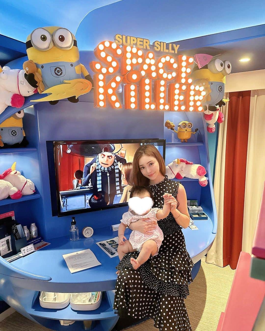 れいさんのインスタグラム写真 - (れいInstagram)「USJ🌏 大阪自体がかなり久しぶりだった ミニオンとアグネスの部屋に宿泊 ...