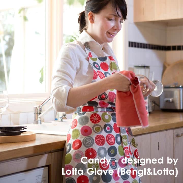 ecomfort（エコンフォート）さんのインスタグラム写真 - (ecomfort（エコンフォート）Instagram)「みなさんはキッチンに立つ際、エプロンをしていますか？ 先日、エ ...