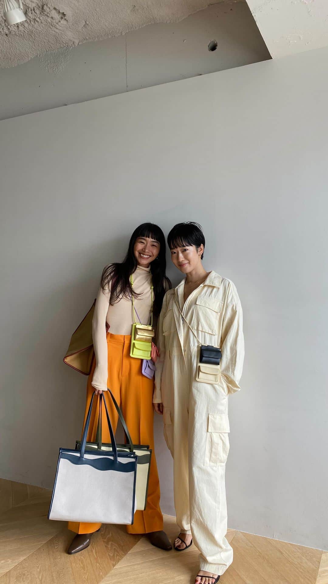 SeaRoomlynnさんのインスタグラム動画 - (SeaRoomlynnInstagram)「8/29発売PRコラボアイテムご紹介LIVE 」8月28日 13時30分 ...