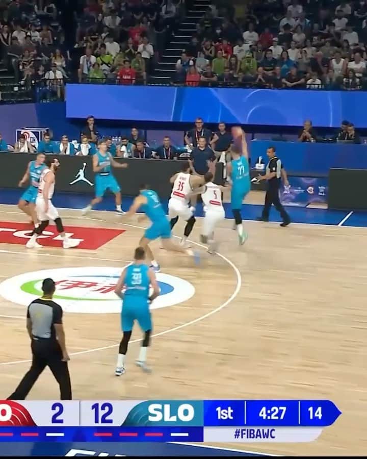 NBAさんのインスタグラム写真 - (NBAInstagram)「👀 the best from NBA players in today’s @fibawc action!」8月29日 1時 ...