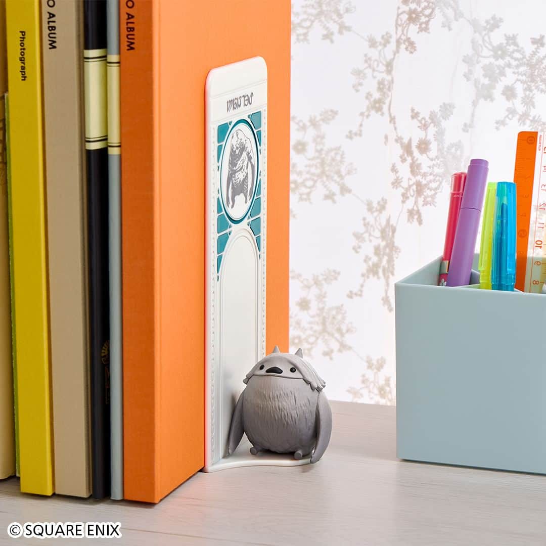 FINAL FANTASY XIVさんのインスタグラム写真 - (FINAL FANTASY XIVInstagram)「Bookends ...