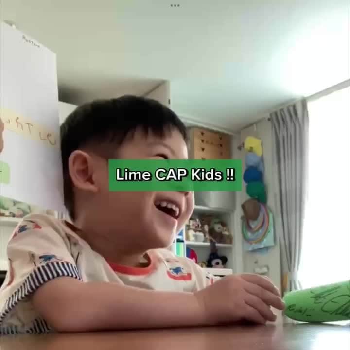 World Family Clubさんのインスタグラム動画 - (World Family ClubInstagram)「@ichan.dwe_eng Lime CAP Kids! ⋆⁎⋆ ...
