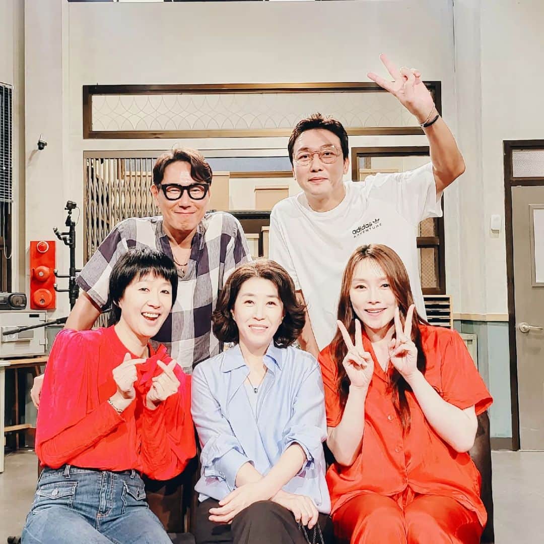 キム・ミギョンさんのインスタグラム写真 - (キム・ミギョンInstagram)「'짠당포' 참 유쾌하고 재미있는 분들. 탁재훈님 ...