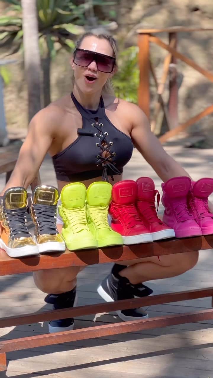 Vivi Winklerさんのインスタグラム動画 - (Vivi WinklerInstagram)「VAI QUERER QUAL? 🤤 ...