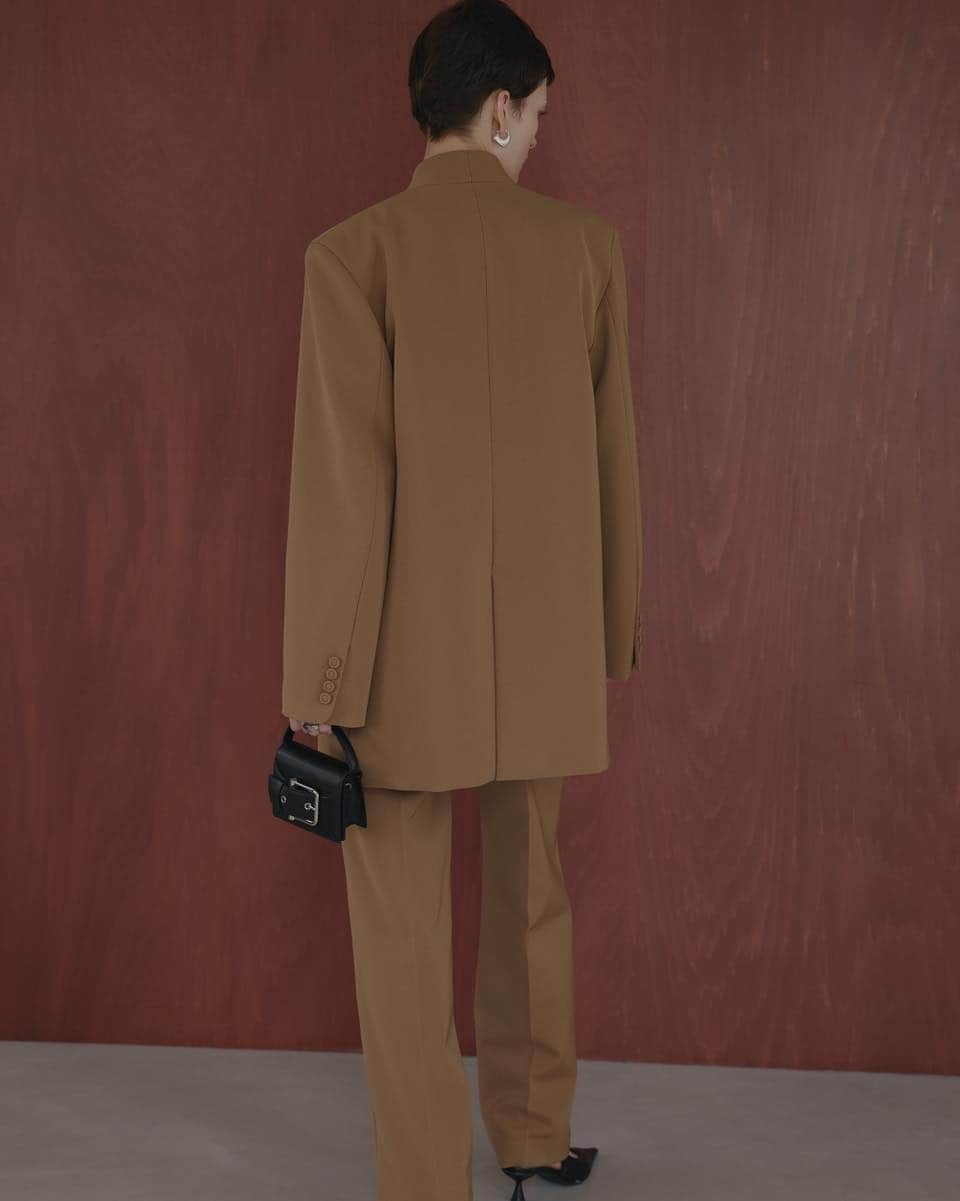 Ameri vintageさんのインスタグラム写真 - (Ameri vintageInstagram)「DRY FLOWER VELOUR TOP (col.BLK / BEG / GRY ...