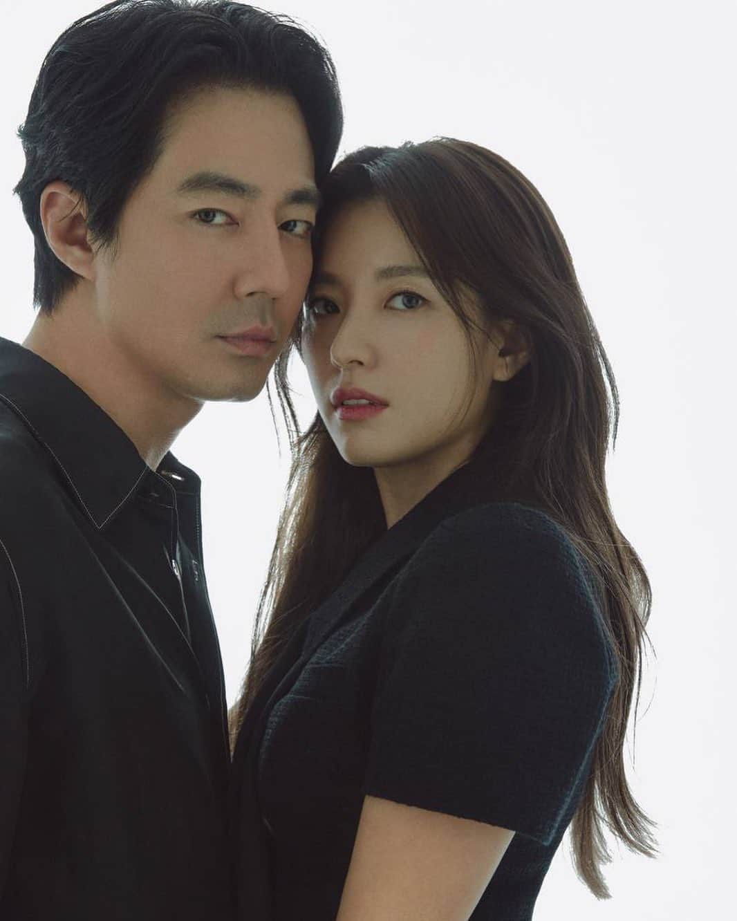 ハン・ヒョジュさんのインスタグラム写真 - (ハン・ヒョジュInstagram)「김두식과 이미현 Dusik and Mihyun # ...