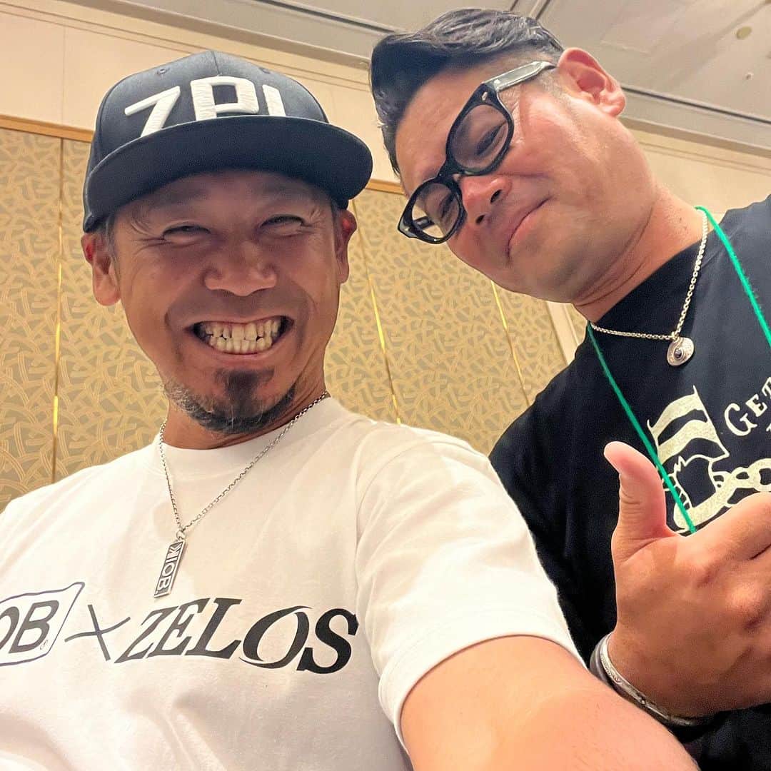 伊豫部健さんのインスタグラム写真 - (伊豫部健Instagram)「スワイプ→ ただいまー^ ^ ZPIの加藤さんにお誘いされ、今日は人生で初めて谷山商事さんの売り出しに行ってきました♬ ...