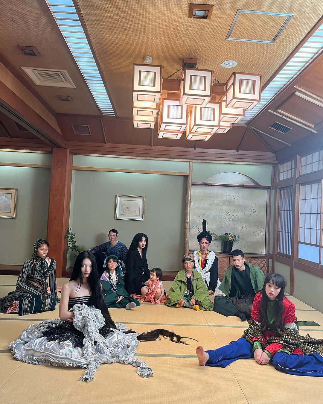 Shun Watanabeさんのインスタグラム写真 - (Shun WatanabeInstagram)「My first editorial shoot as a stylist was ...