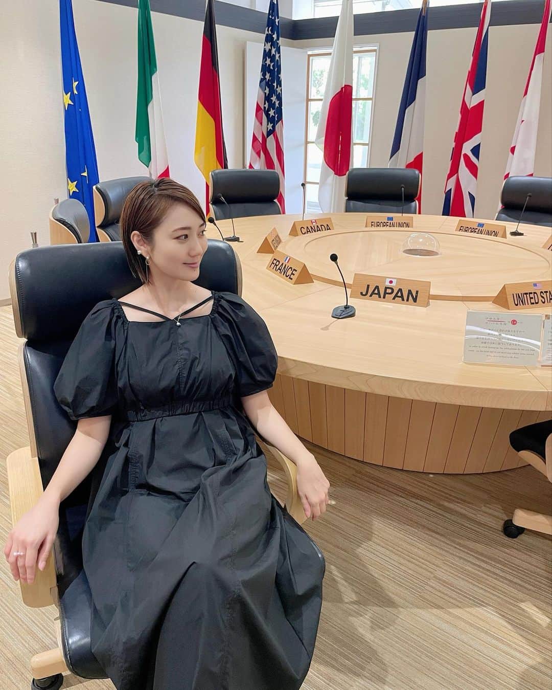 尾崎ななみさんのインスタグラム写真 - (尾崎ななみInstagram)「#三重 #志摩 ㅤㅤㅤㅤㅤㅤㅤㅤ賢島駅2階にある#伊勢志摩サミット記念館 『サミエール』 2016年に開催された、伊勢 ...