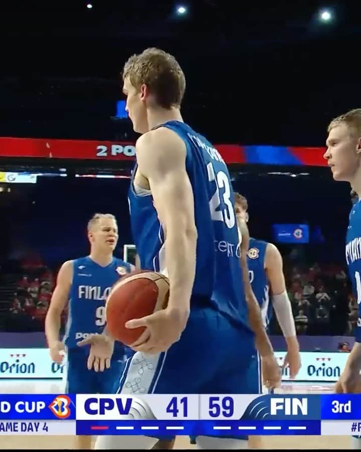 NBAさんのインスタグラム写真 - (NBAInstagram)「👀 the best from NBA players in today’s @fibawc action! #FIBAWC ...