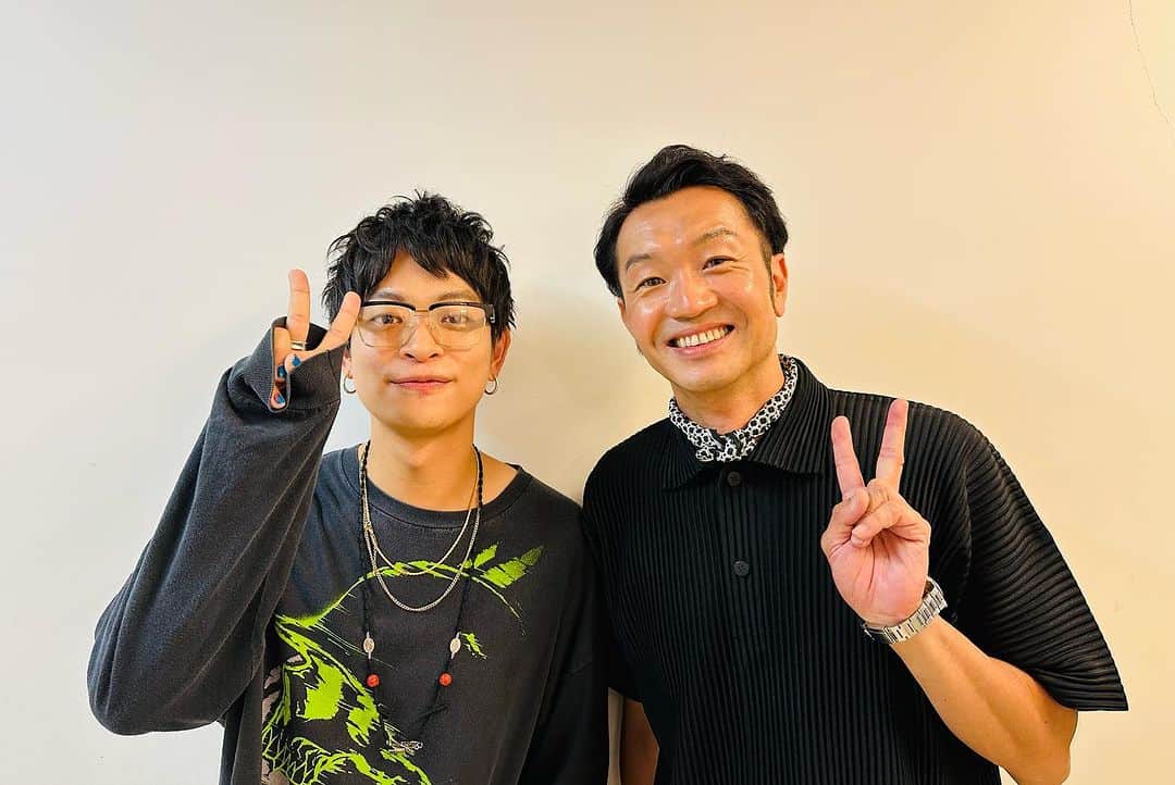 大抜卓人さんのインスタグラム写真 - (大抜卓人Instagram)「#gbng #theoralcigarettes #山中拓也 地元の学園 ...
