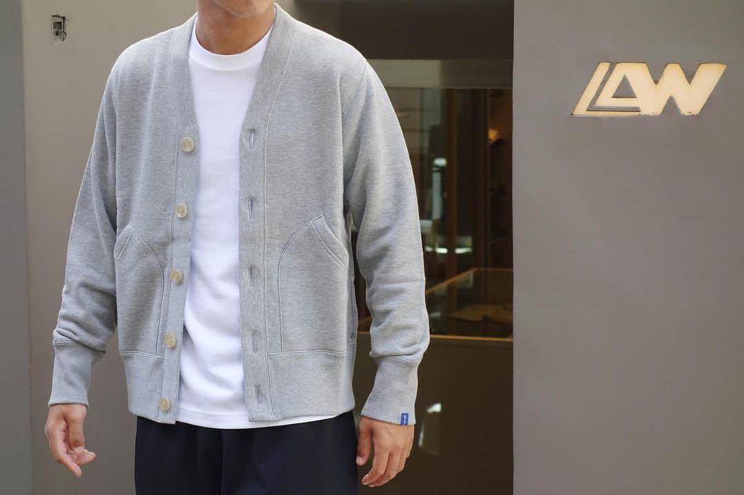 ループウィラーさんのインスタグラム写真 - (ループウィラーInstagram)「. 「LW180カーディガン」 素材はLWライト吊り裏毛を ...
