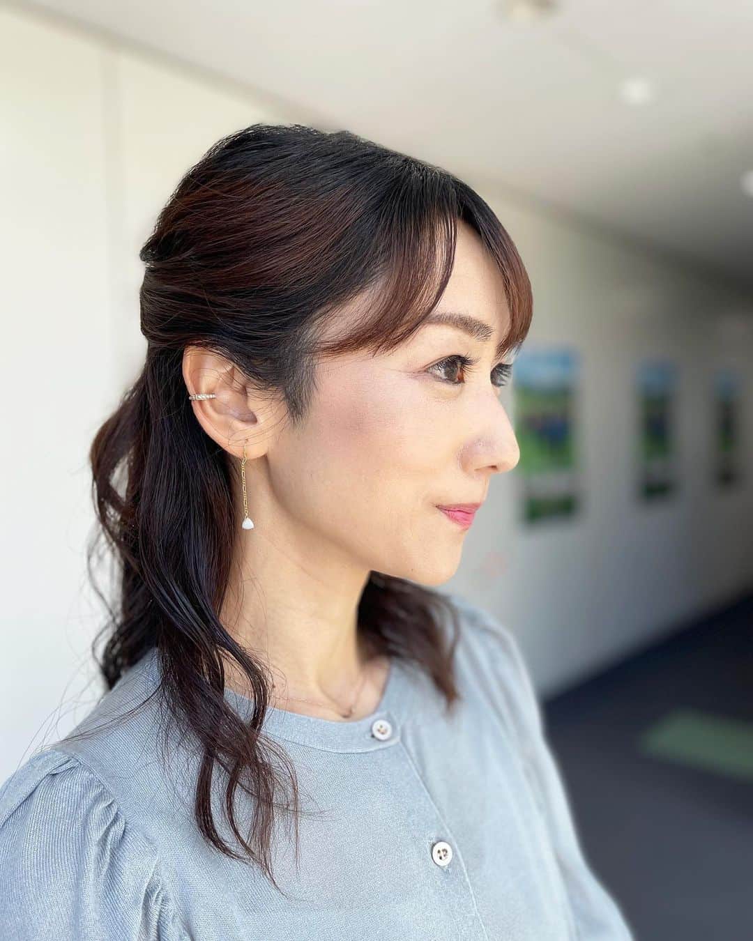 堂真理子さんのインスタグラム写真 - (堂真理子Instagram)「本日の「ワイド！スクランブル」の衣装は、 ☆ニット,スカート ...