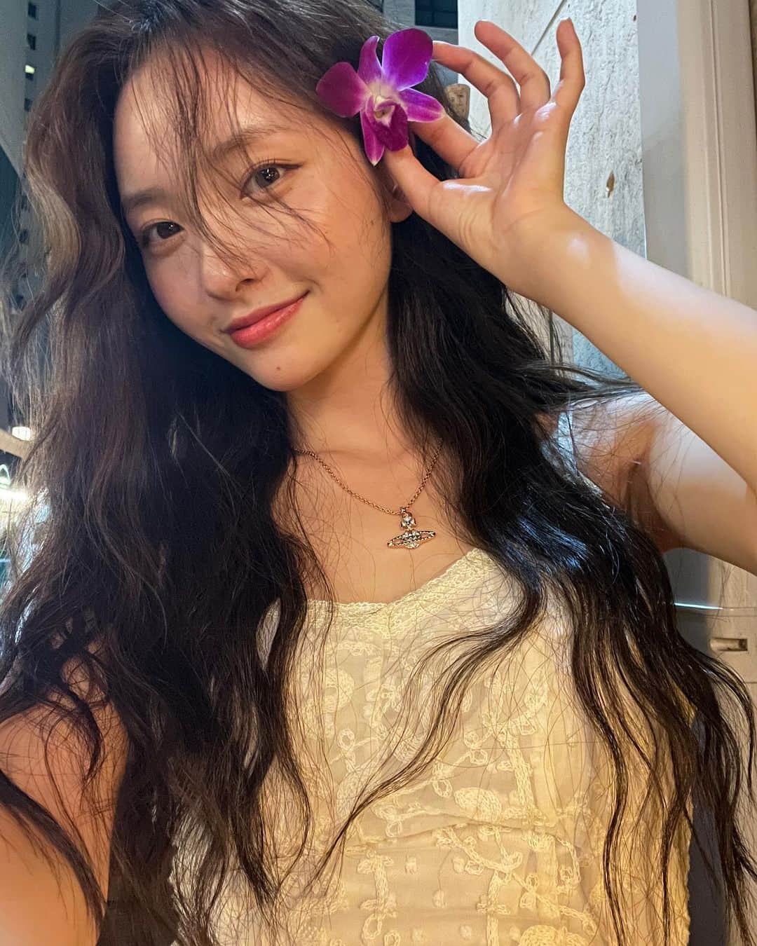 キム・ナヒさんのインスタグラム写真 - (キム・ナヒInstagram)「칵테일을 핑계로 냅다 셀카 찍어왔지요」9月1日 19時47分 ...