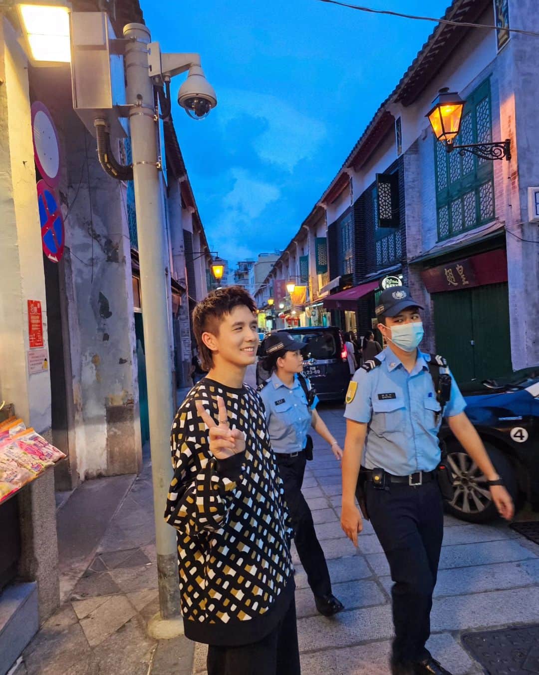 蔡常勇さんのインスタグラム写真 - (蔡常勇Instagram)「wo hao leng zai mou」9月1日 20時40分 ...