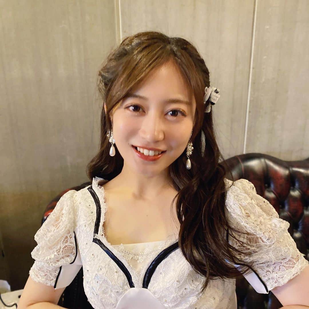 川上千尋さんのインスタグラム写真 - (川上千尋Instagram)「🍉🌊 NMB48 28枚目シングル #渚サイコー！ ジャケット写真やら #ルンルンダンス やら 音源やら…… たっくさん ...