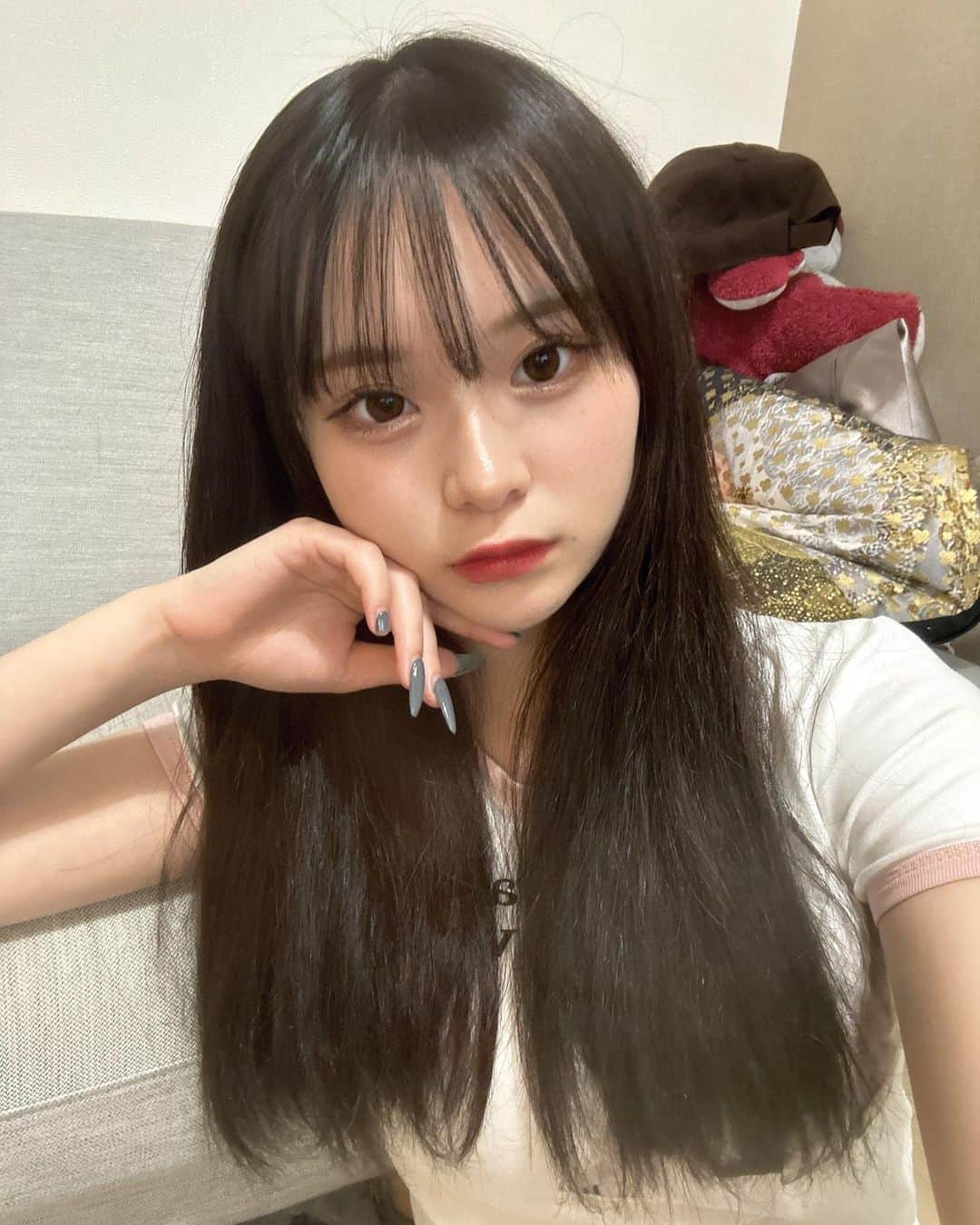 桜さんのインスタグラム写真 桜instagram「最近使い始めたmqure シリーズ💕🧴 パッケージの配色も可愛いし、💛 潤いペプチドで髪と頭皮も潤いサポートしてくれるよ！ 最近ロング