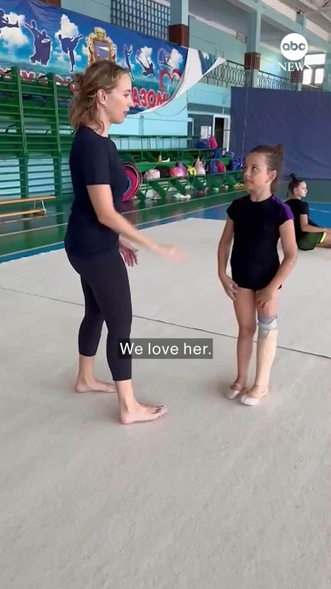 ABC Newsさんのインスタグラム動画 - (ABC NewsInstagram)「'AN INSPIRATION': ' Britt ...