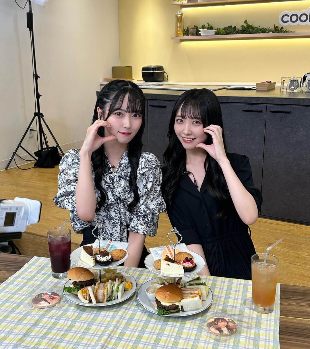 石田千穂さんのインスタグラム写真 - (石田千穂Instagram)「#cookpadLive さらぴとせとうちスイーツパーティー🧁🫖 料理しないのが新鮮でした！ 色んな企画もして、楽しく ...