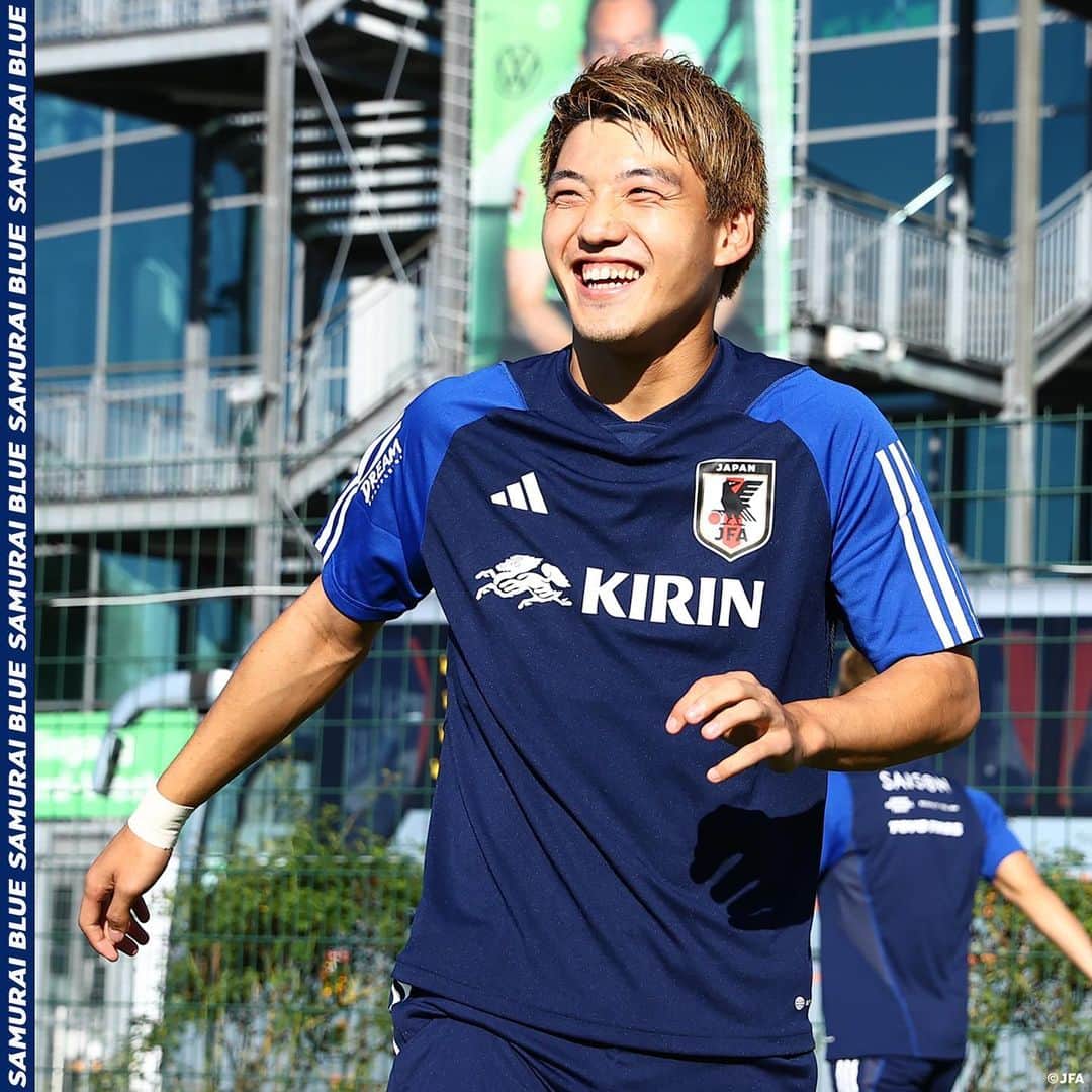 日本サッカー協会さんのインスタグラム写真 - (日本サッカー協会Instagram)「. 🔹SAMURAI BLUE🔹 【2023.9.4 Photo Report ️】 欧州遠征がスタートし ...