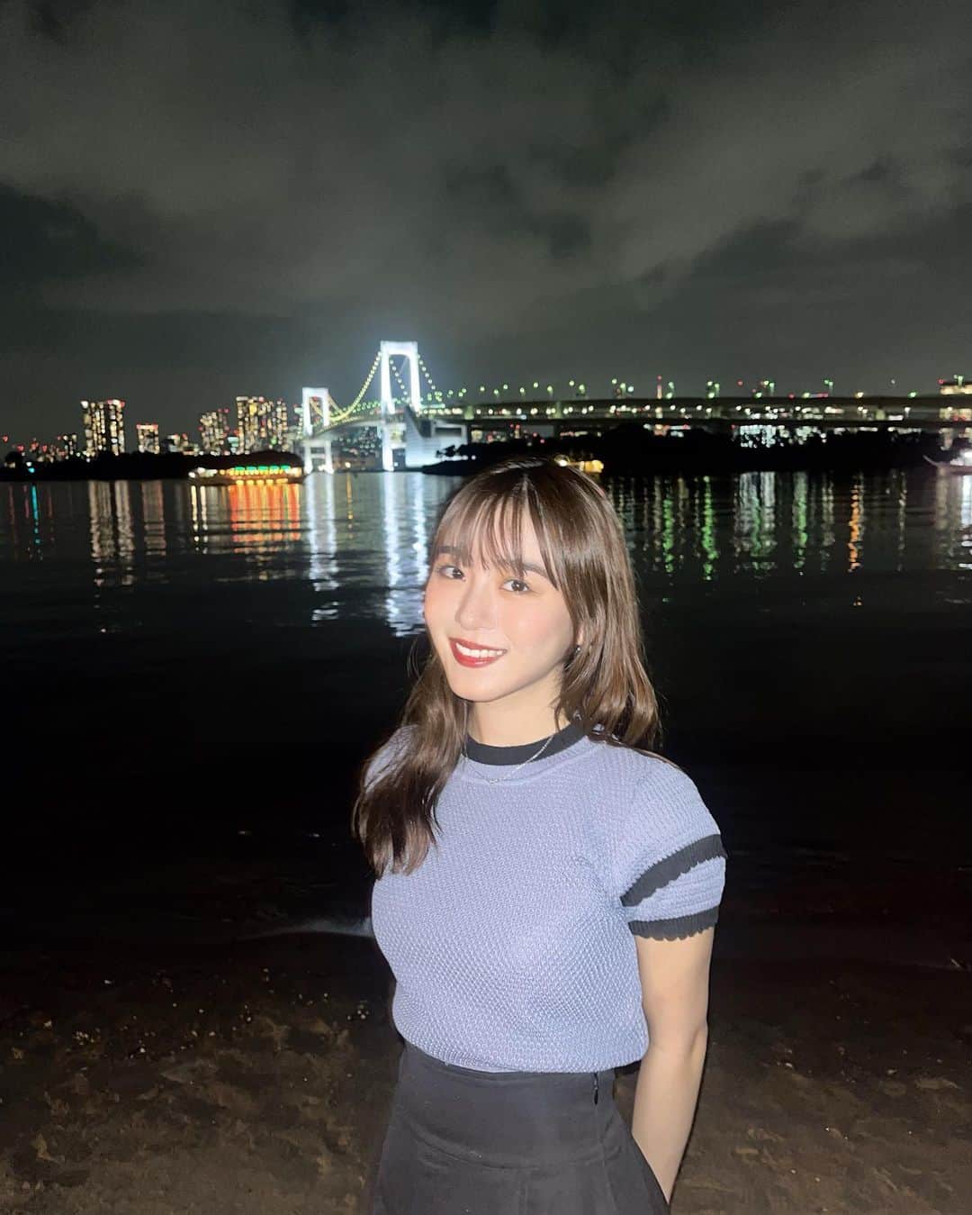 沖玲萌さんのインスタグラム写真 - (沖玲萌Instagram)「夜のお散歩🌙*ﾟ 屋形船がたくさんいて綺麗だった〜🏮 水面に写った夜景が ...