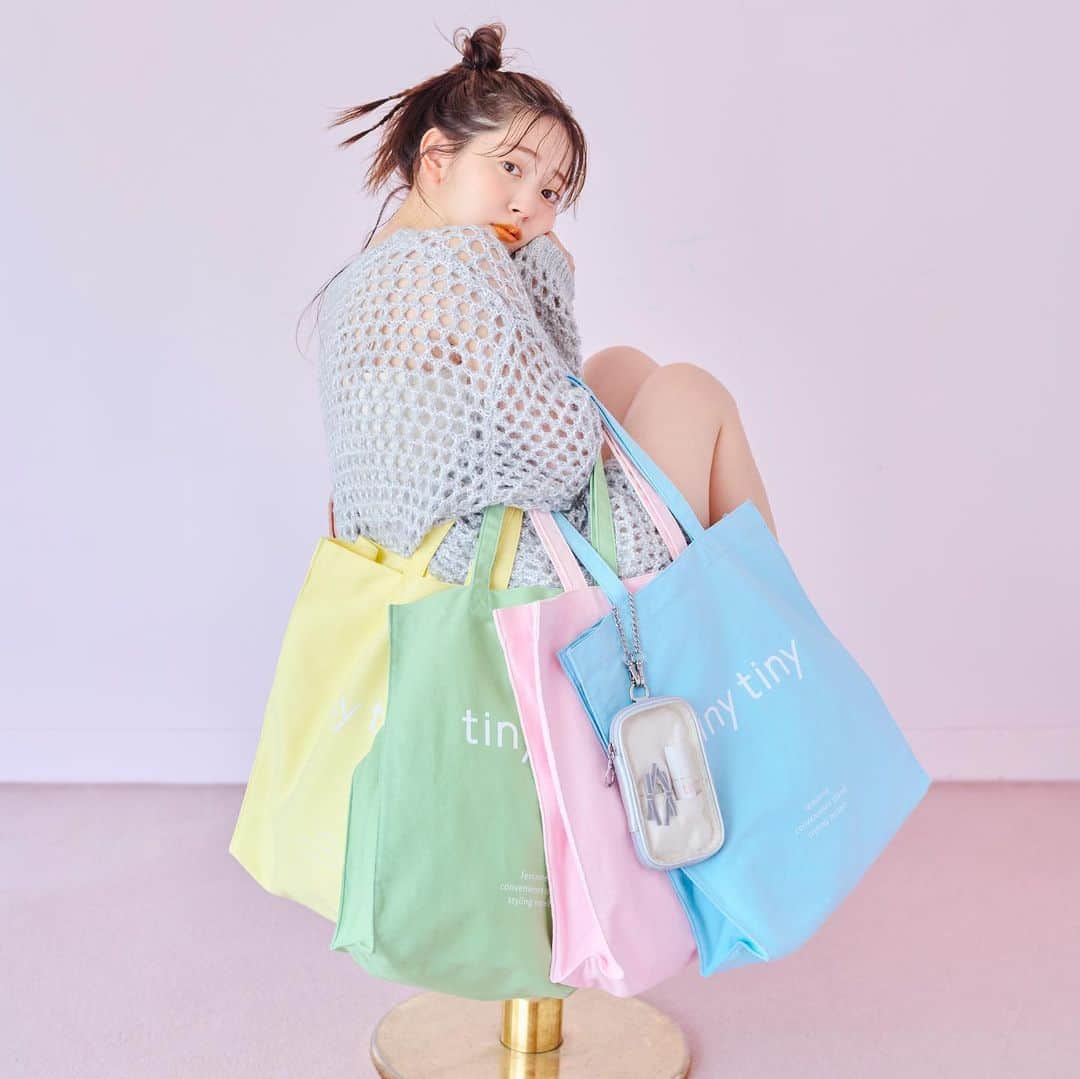 niko and ...さんのインスタグラム写真 - (niko and ...Instagram)「【tiny tiny meets AIRI SUZUKI】 －GIRLS POWER💗 ...