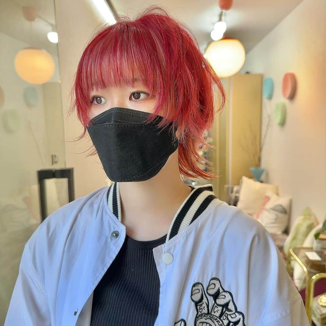 オオモトさんのインスタグラム写真 - (オオモトInstagram)「赤（あか） 光の三原色（加法混色の三原色）のひとつ。 赤は明るい様を表す ...