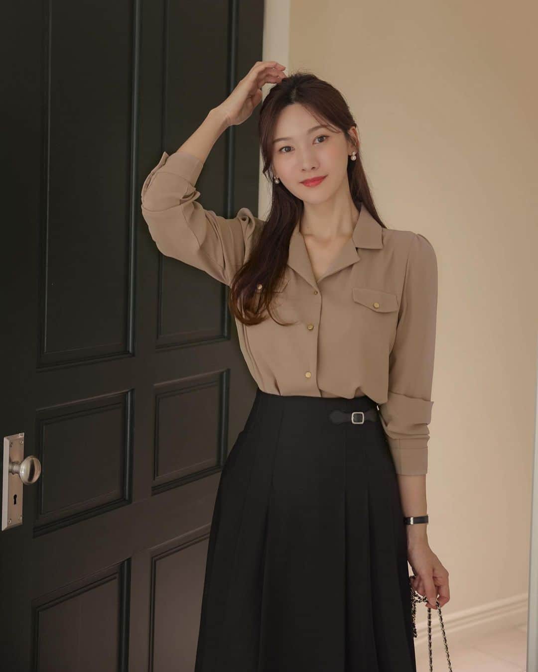 DHOLICさんのインスタグラム写真 - (DHOLICInstagram)「【baddiary】WEEKLY RANKING 🏆 《No.1》バイカラーVネックボタンニットワンピース ...